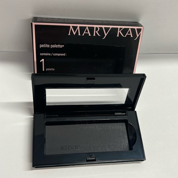 Mary Kay | Makeup | Mary Kay Petite Palette Unfilled Refillable And ...